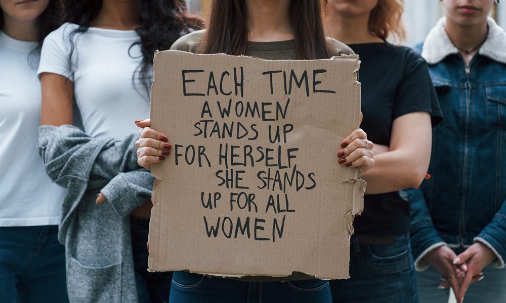 UK government urged to provide endometriosis sick days