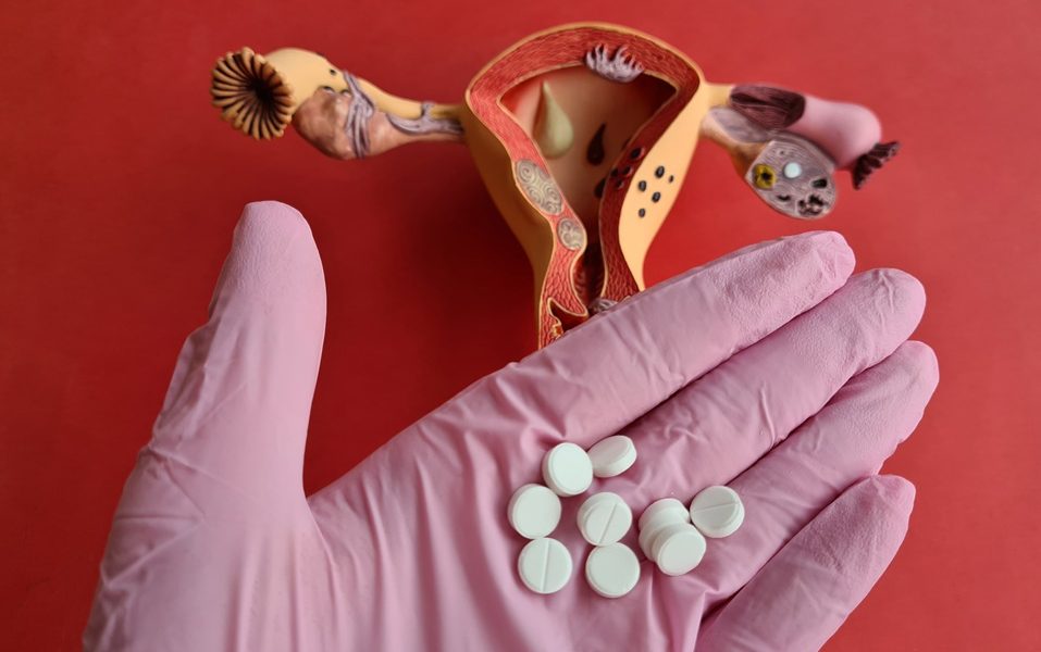 GSK ovarian and womb cancer drug shows promise in early trial